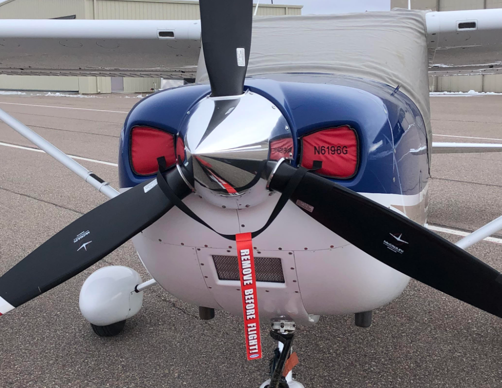 Cessna 182 - Engine Inlet Plug Set (Cowl Plugs) – Kennon Products